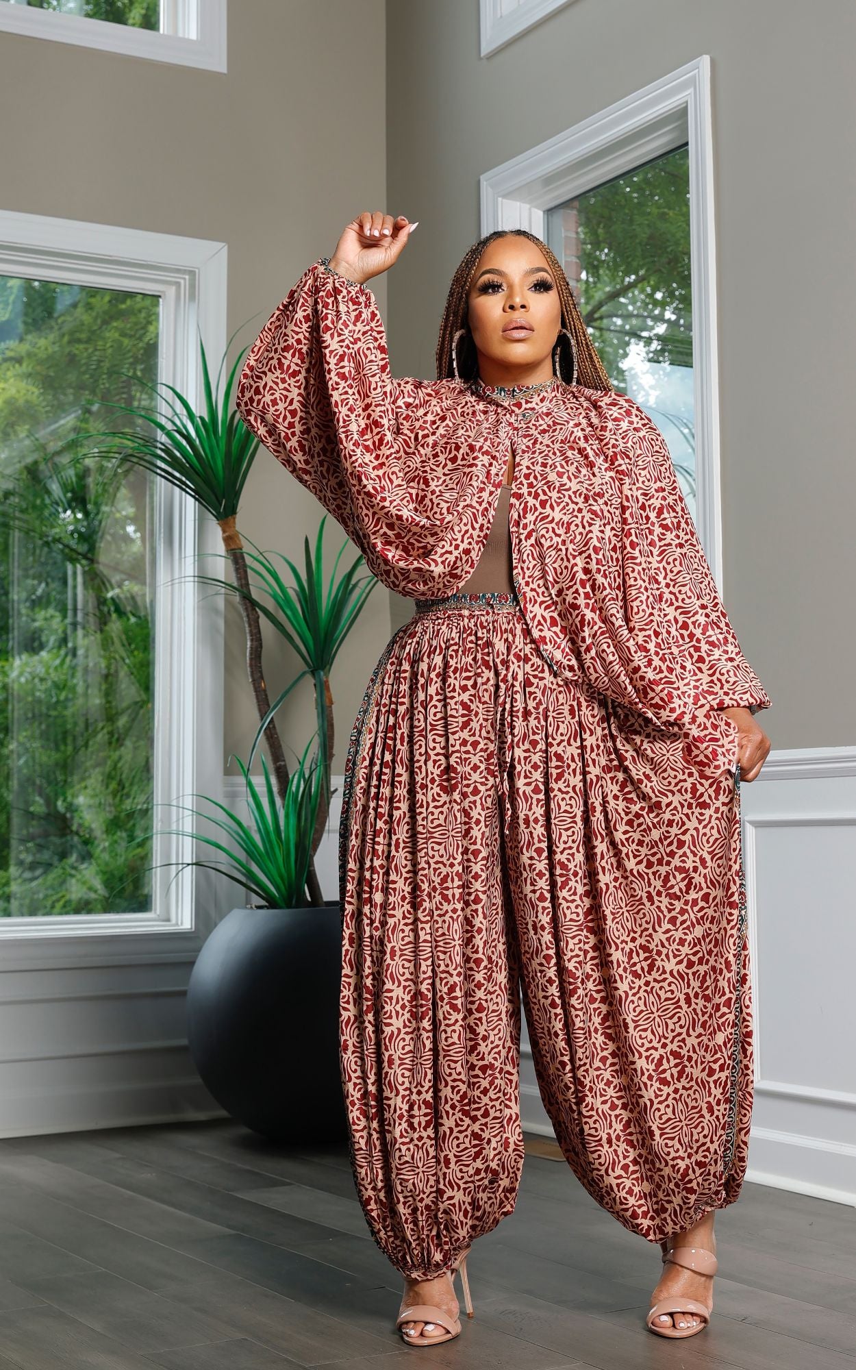 Runway Goddess | Set | Review Description & Return Policy – On and Off ...